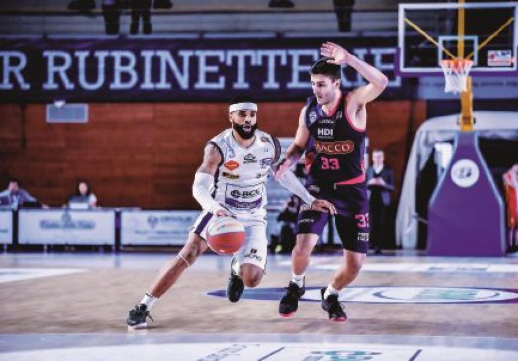 La JBM firma Corban Collins? - Il Piccolo