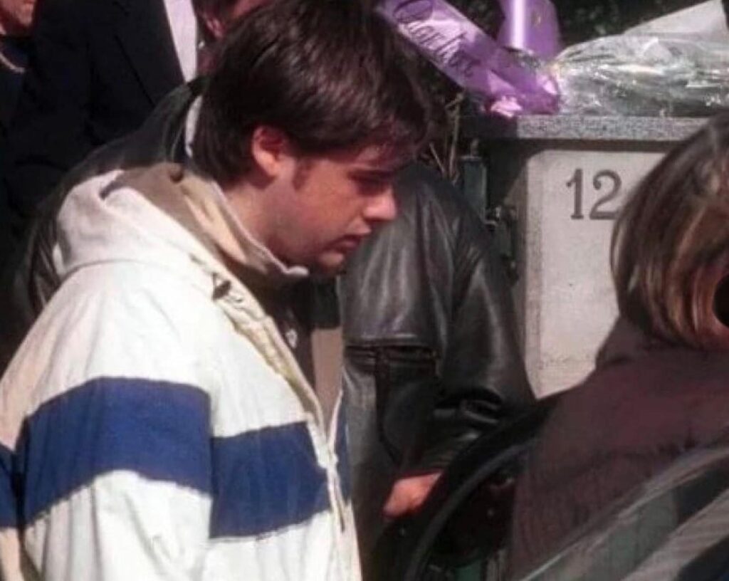 Maltrattamenti all'ex moglie? Omar Favaro a processo il 19 marzo - Il ...