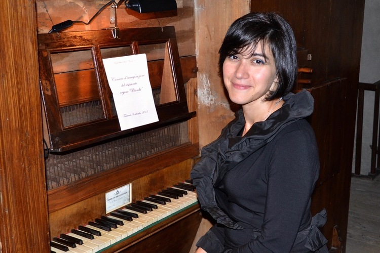 Arquata, concerto di Daniela Scavio in memoria di don Piccinini - Il ...