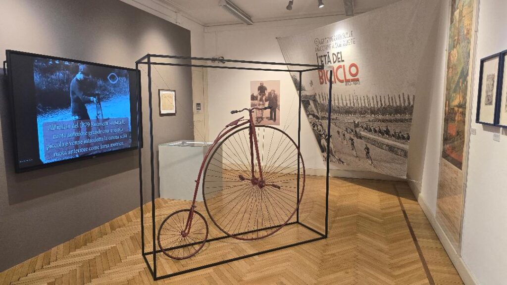 In sella ai bicicli, pedalando nella storia. Ad AcdB - Il Piccolo