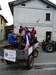 Rivarone: il carro della discordia e la presa in giro dei valenzani ...