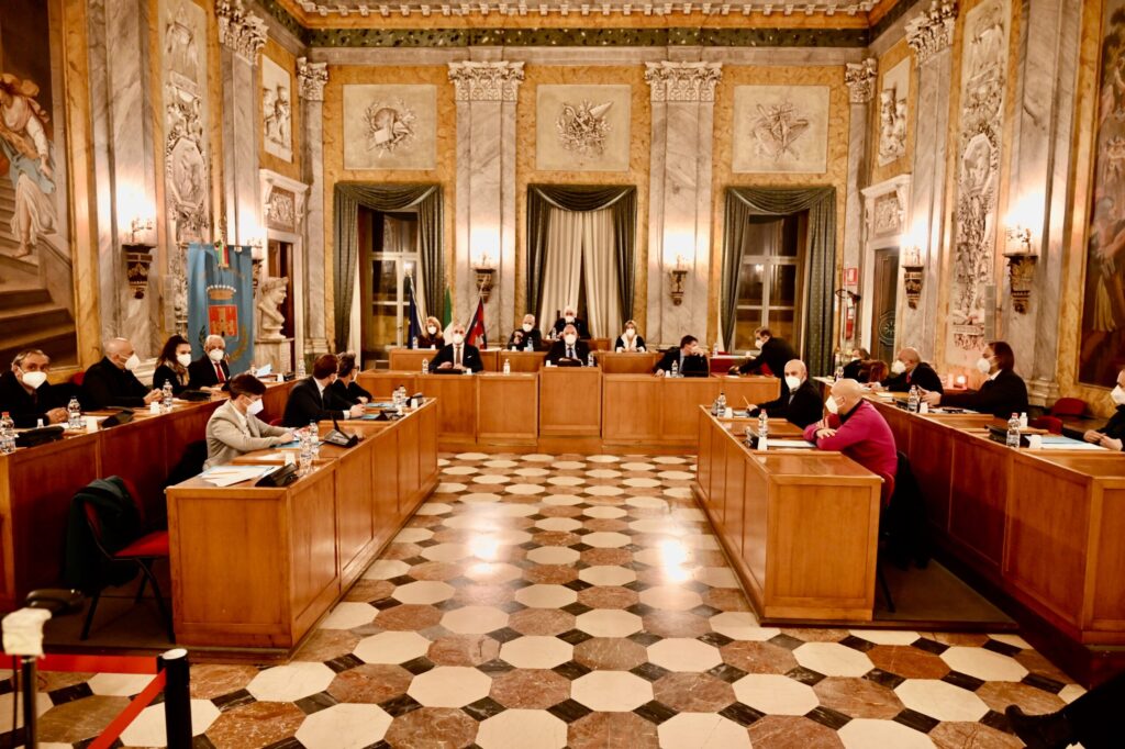 Valenza, come sarà il consiglio comunale? Gli scenari - Il Piccolo